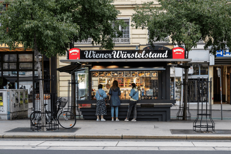 Top 10 Countries That Consume the Most Fast Food