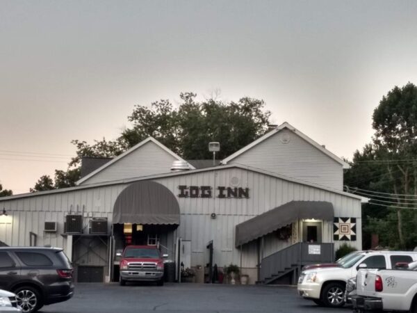 13 Indiana Small-Town Restaurants Locals Swear Are Better Than Anything ...