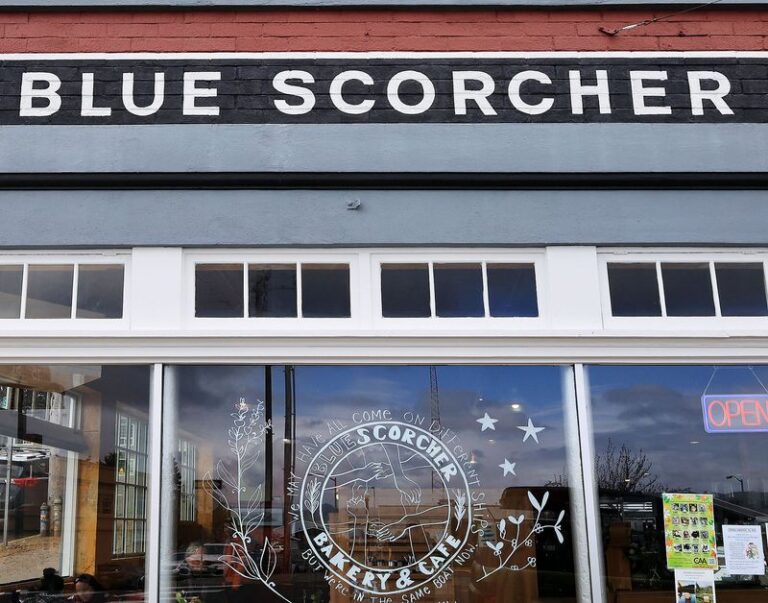 13 Oregon Small-Town Bakeries Filling Main Street With The Smell Of ...