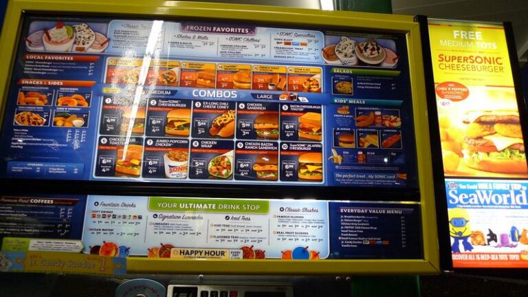 15 Fast Food Menu Changes From the Past That Fans Still Argue About Today