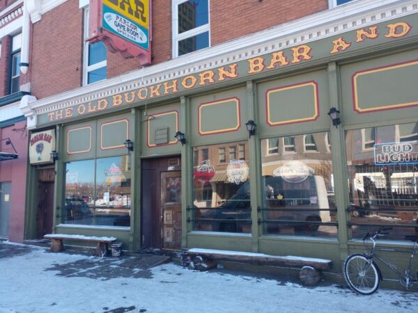 15 Rustic Roadhouse Grills Across America Still Serving Burgers on ...