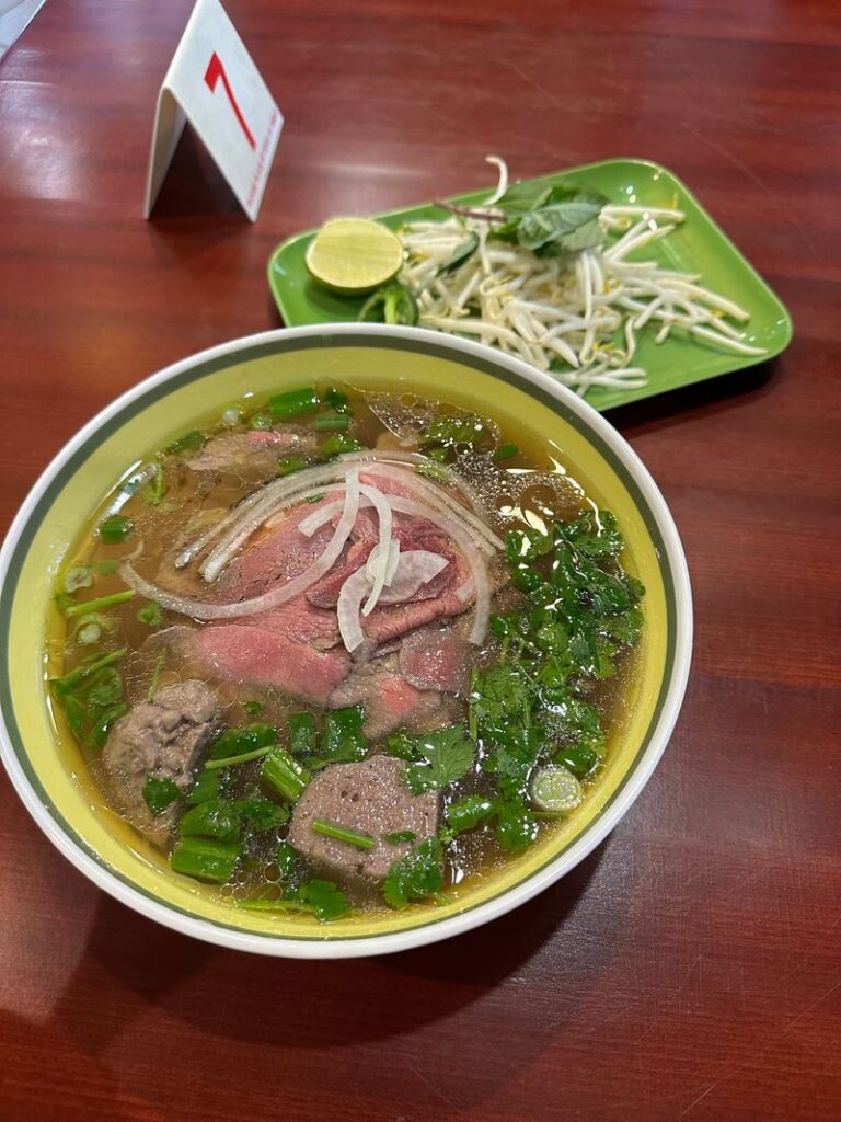 17 Washington Pho Shops Where The Broth Smells Like Comfort The Second ...