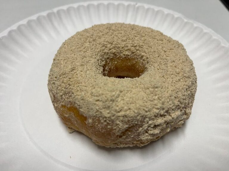 These Indiana Donut Shops Look Plain Until You Take The First Bite