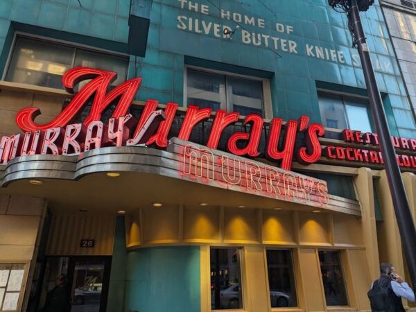 12 Minnesota Supper Clubs Where Walleye And Old Fashioneds Still Own ...