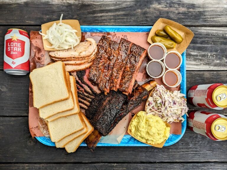 13 Texas BBQ Counters Where The Brisket Sells Out Before The Lunch Line ...