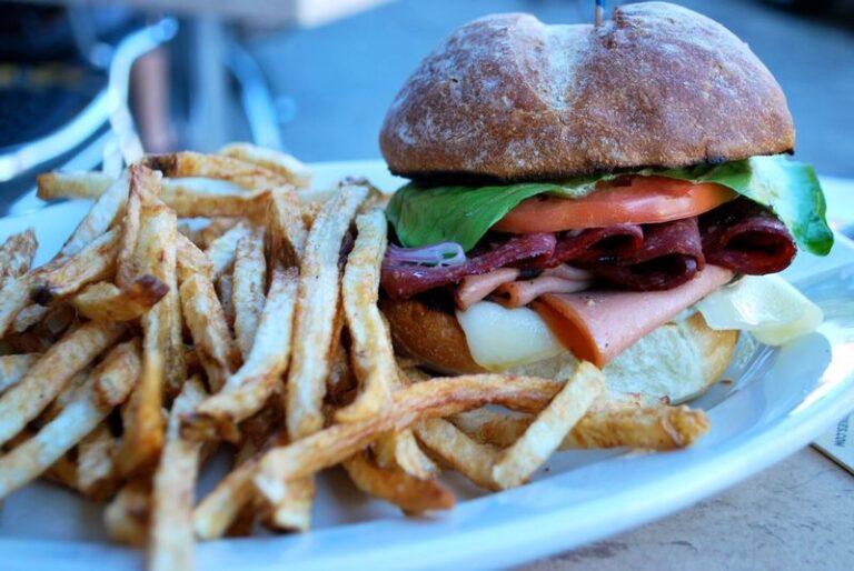 26 Foods That Used to Be Normal to Pack for Lunch - Now It Feels ...