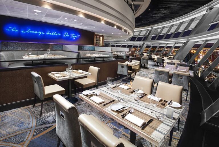 14 Nevada restaurants where the setting is just as memorable as the meal