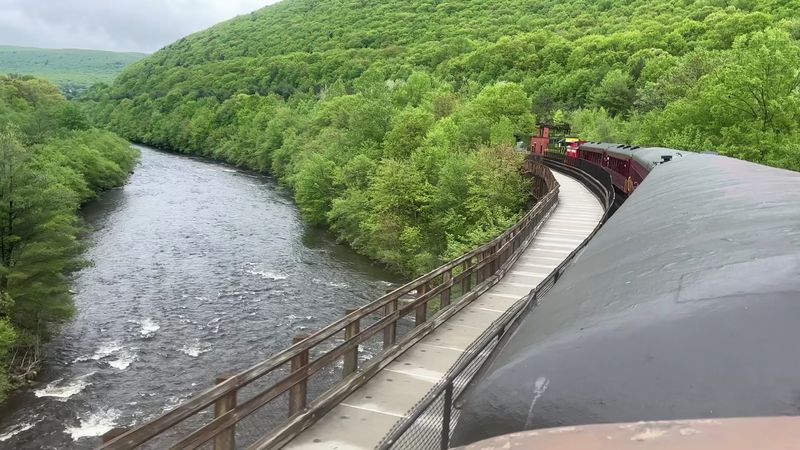 This Memorable Train Ride In Pennsylvania Makes For The Perfect Day ...