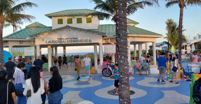 One Of Florida's Most Charming Hidden Gems Is This Walkable Town Frozen ...