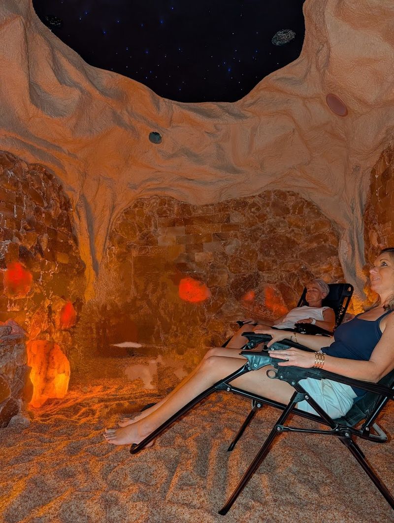 This Enchanting Florida Salt Cave Offers A Relaxing Experience You Won ...