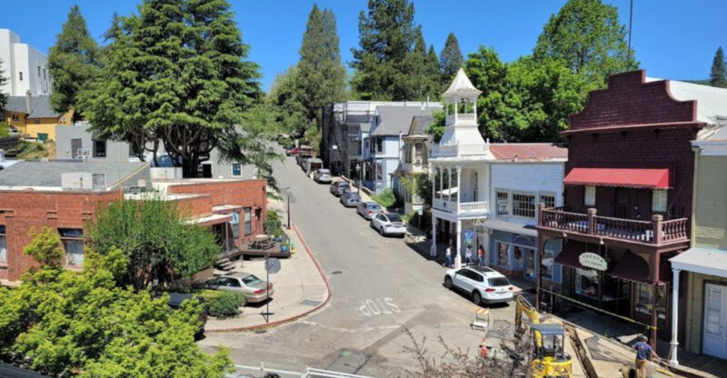 These 15 sleepy California towns feel like places where time simply ...