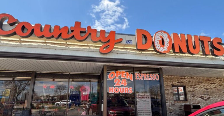 This charming family-owned donut shop in Illinois has been winning over ...